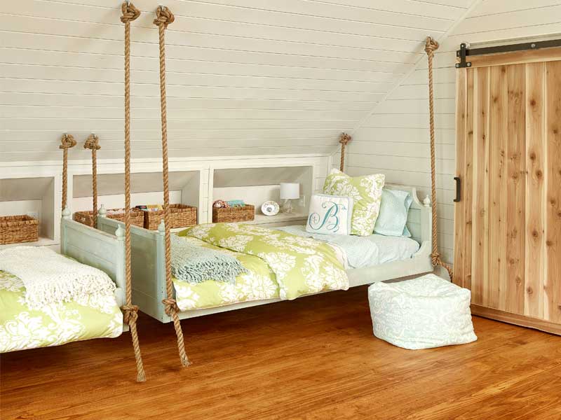 Swing Styles 101 – Vintage Porch Swings